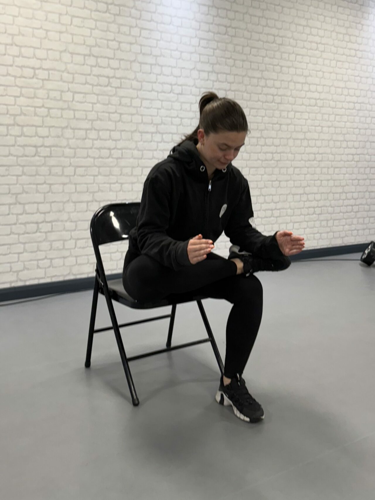 Pigeon Stretch - tfd gym